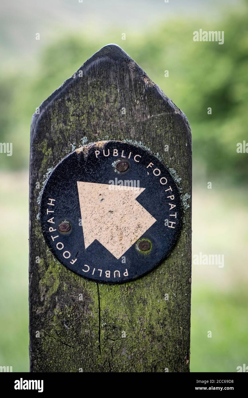 Public Footpath, Information Sign, Edale, Derbyshire Peak District ...