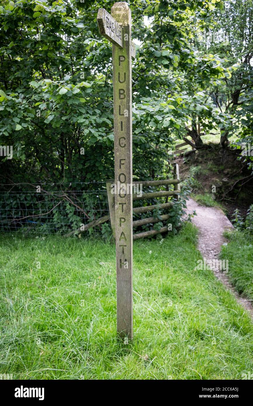 Public Footpath, Information Sign, Edale, Derbyshire Peak District ...