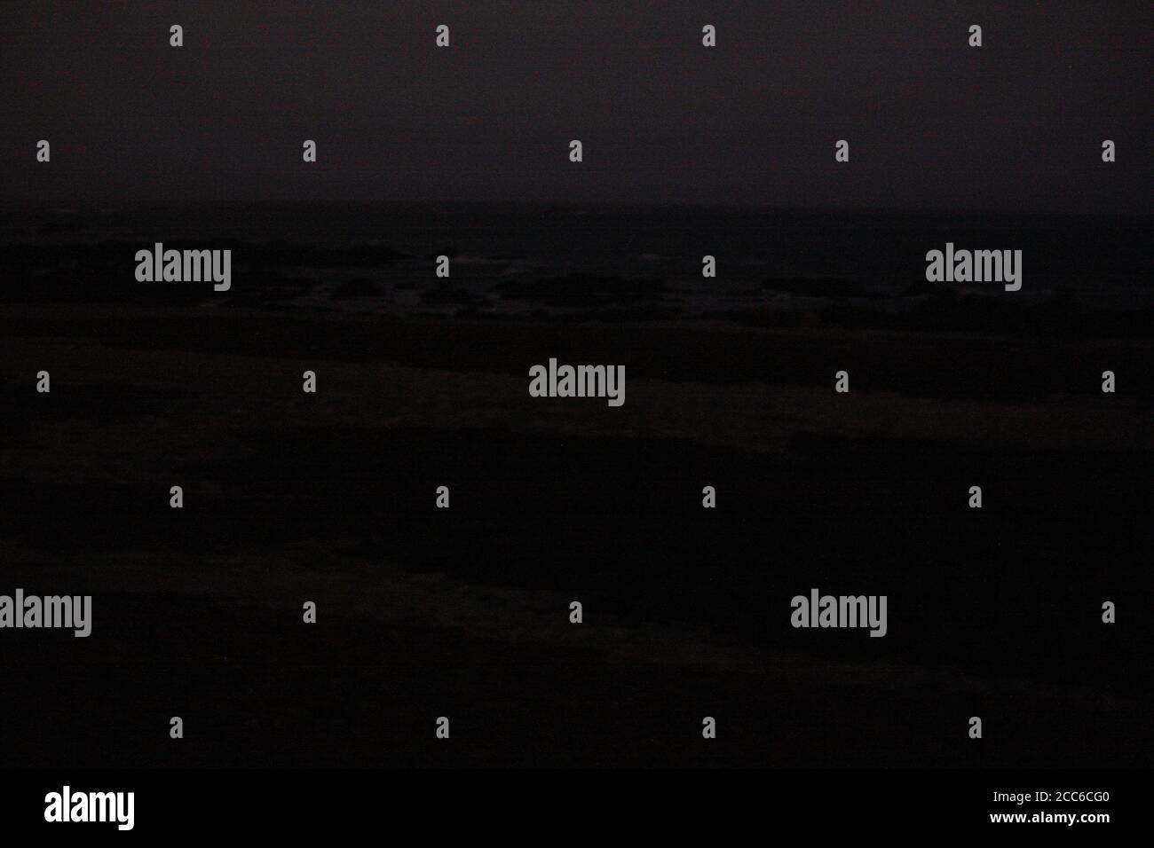 Drying algae hi-res stock photography and images - Alamy