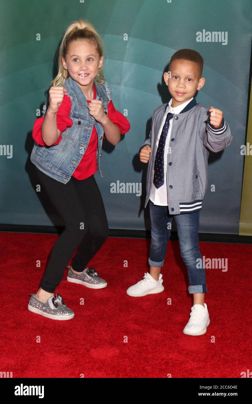 LOS ANGELES - MAY 2: Channah Zeitung, Trent Fuller at the NBCUniversal ...