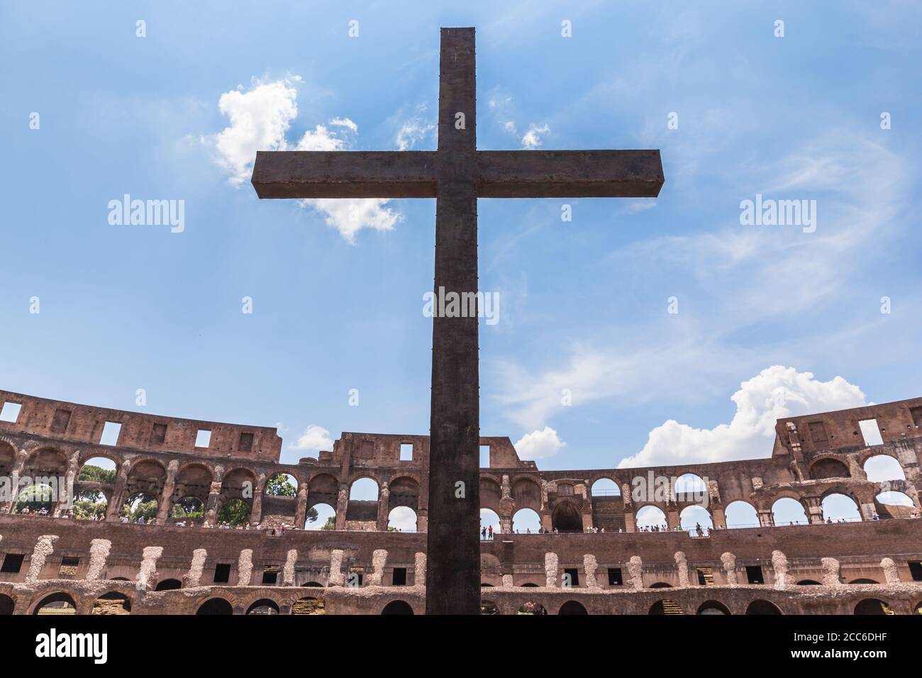 Roman crucifixion not jesus hi-res stock photography and images - Alamy