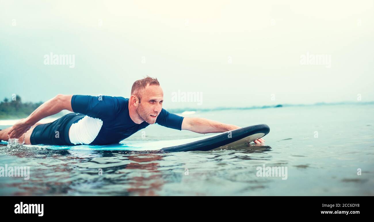 Padding board hi-res stock photography and images - Alamy