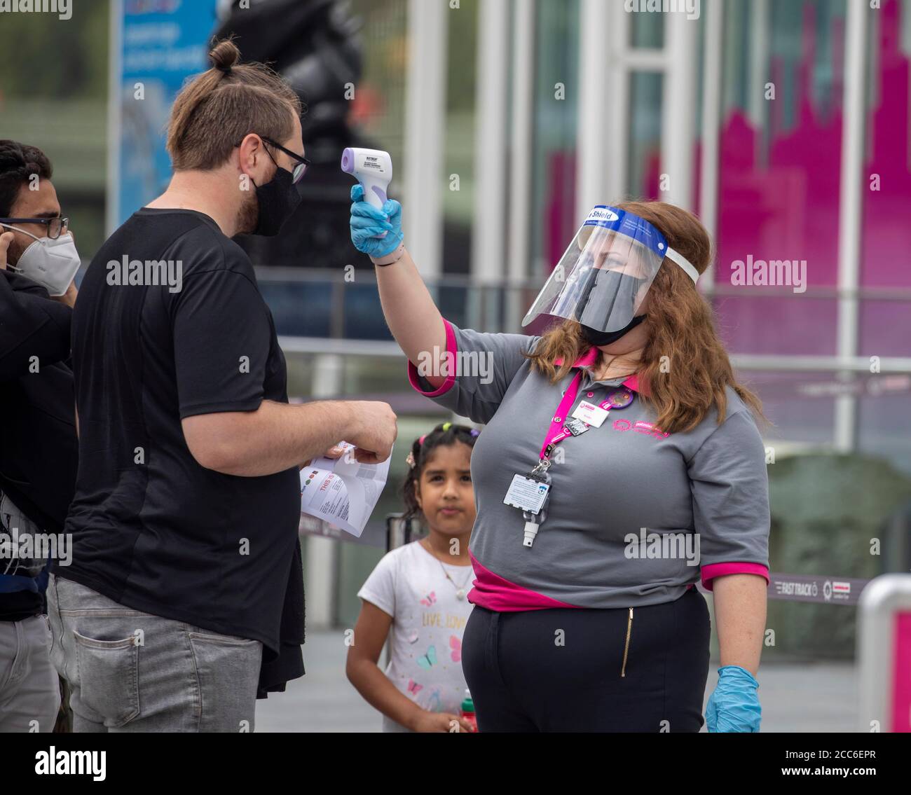 Temperature testing hi-res stock photography and images - Alamy