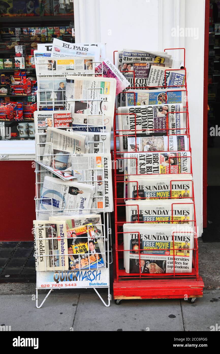 Foreign newspapers english hi-res stock photography and images - Alamy