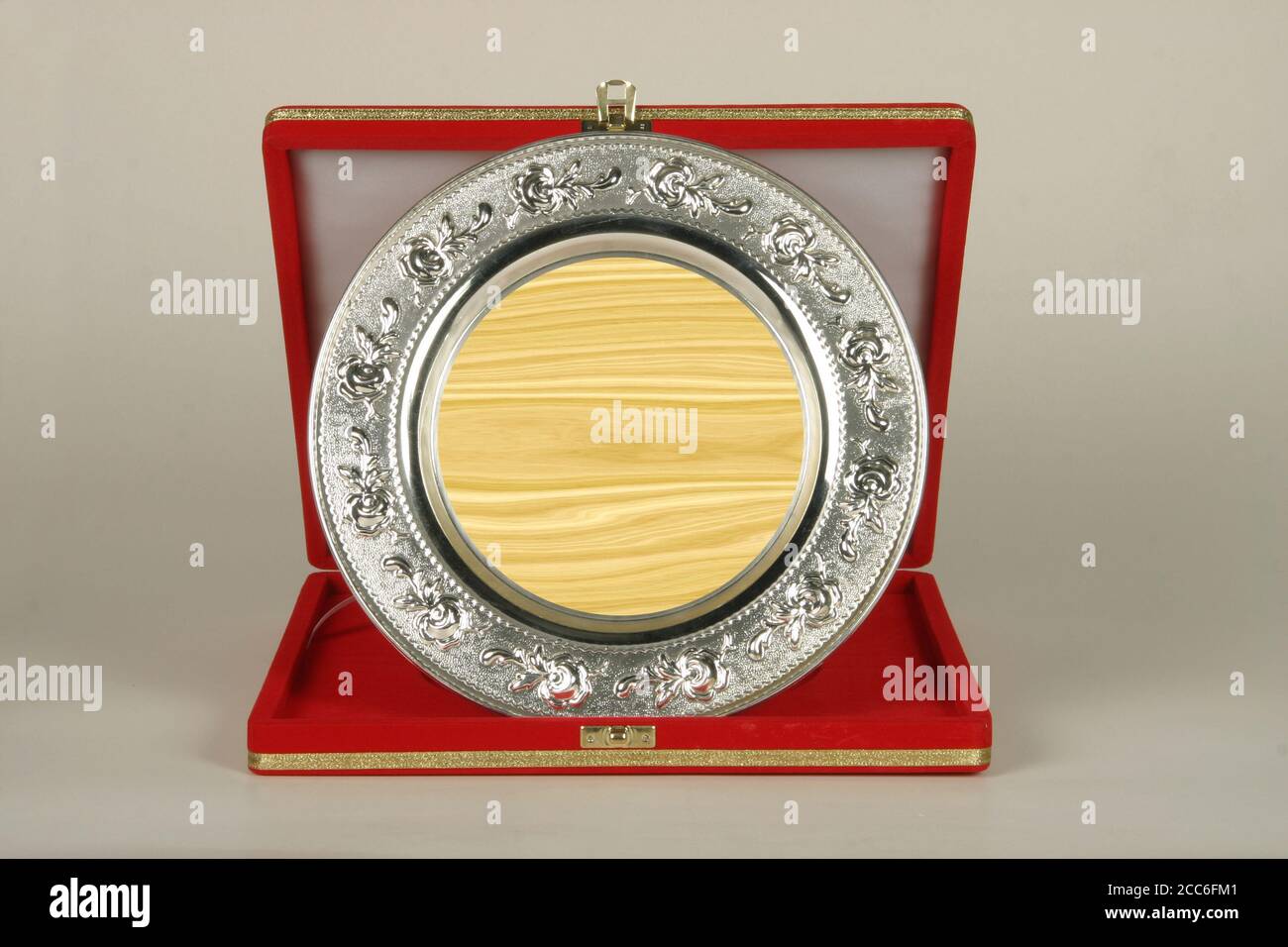 Various wood and metal plates for championships, competitions ...