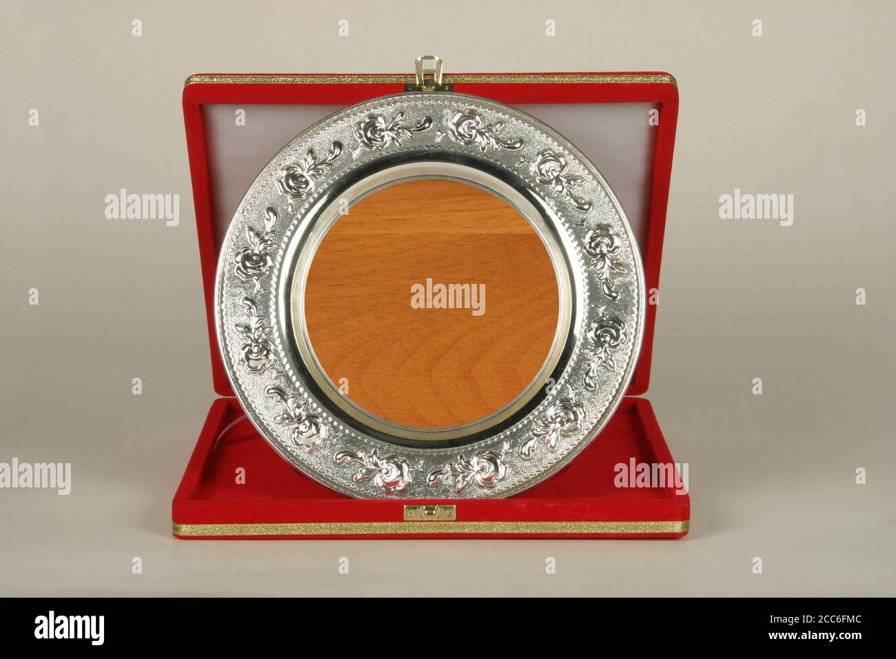 Various wood and metal plates for championships, competitions ...