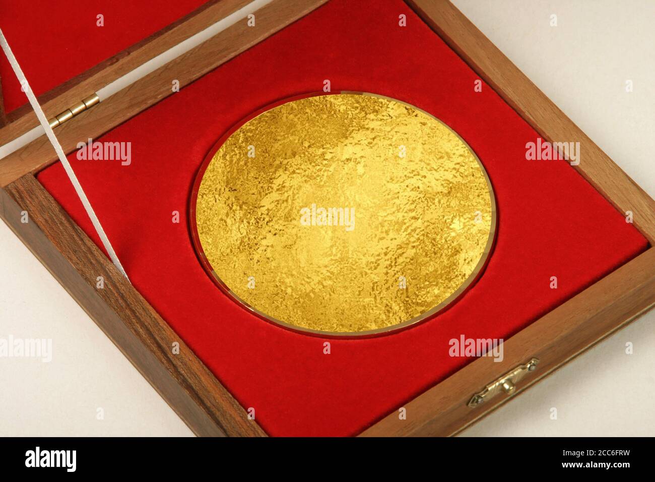 Various wood and metal plates for championships, competitions ...