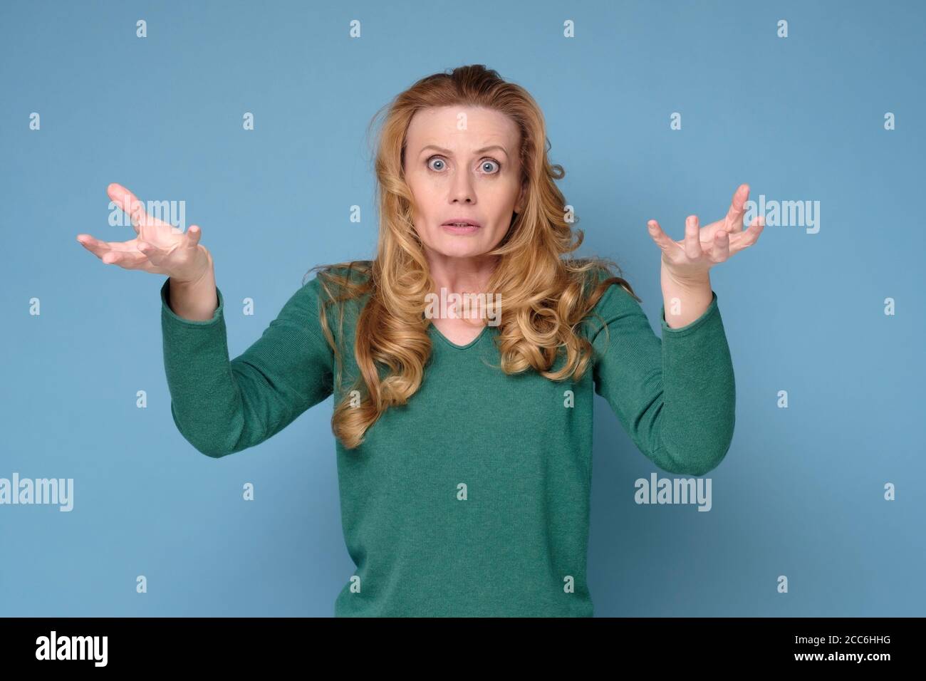 Shrug girl hi-res stock photography and images - Alamy