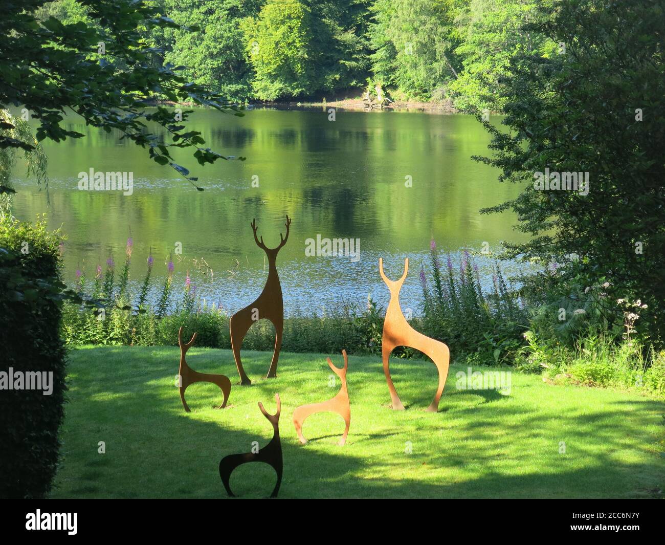 Loch tummel hotel hi-res stock photography and images - Alamy