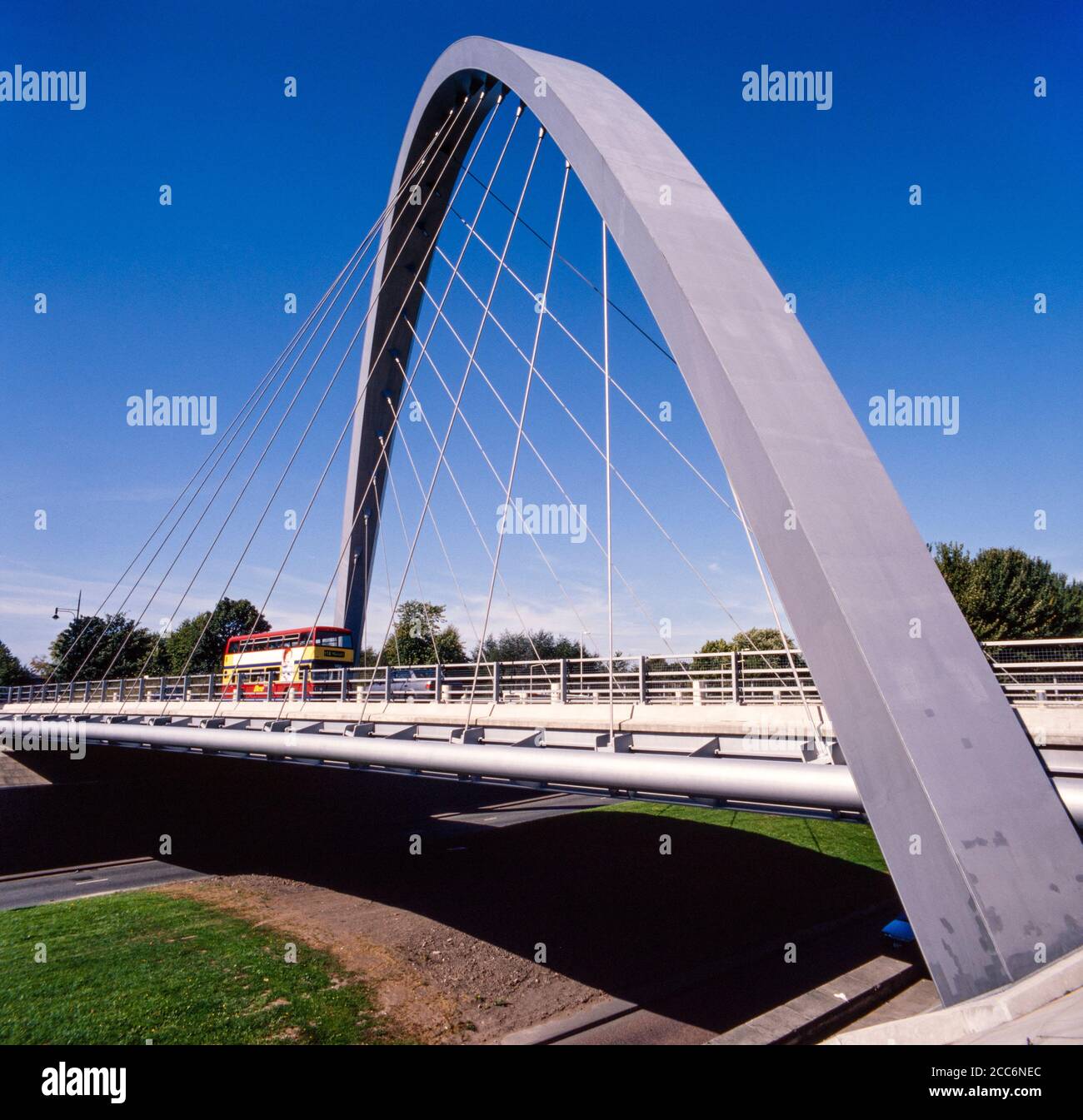 The Hulme Arch, over Princess Road, Manchester. UK. Sept 1999 ...
