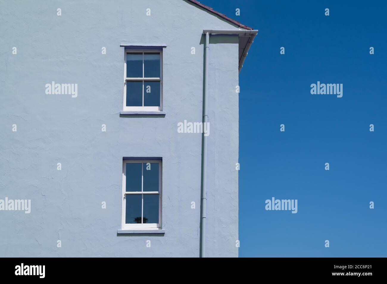 Blue window frames hi-res stock photography and images - Alamy