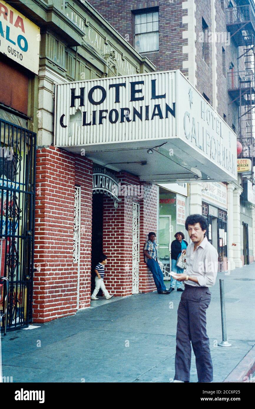 Usa outdoor 1980s hi-res stock photography and images - Alamy