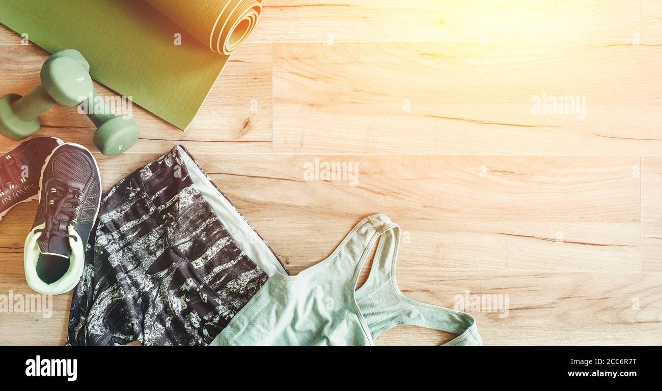 Sweaty workout clothes hi-res stock photography and images - Alamy