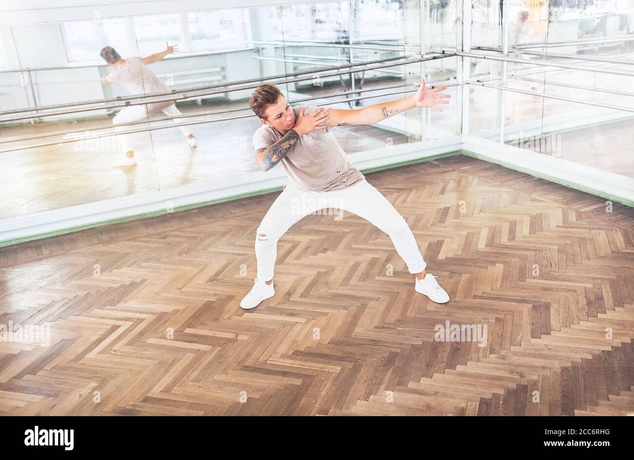 Dance movements hi-res stock photography and images - Alamy