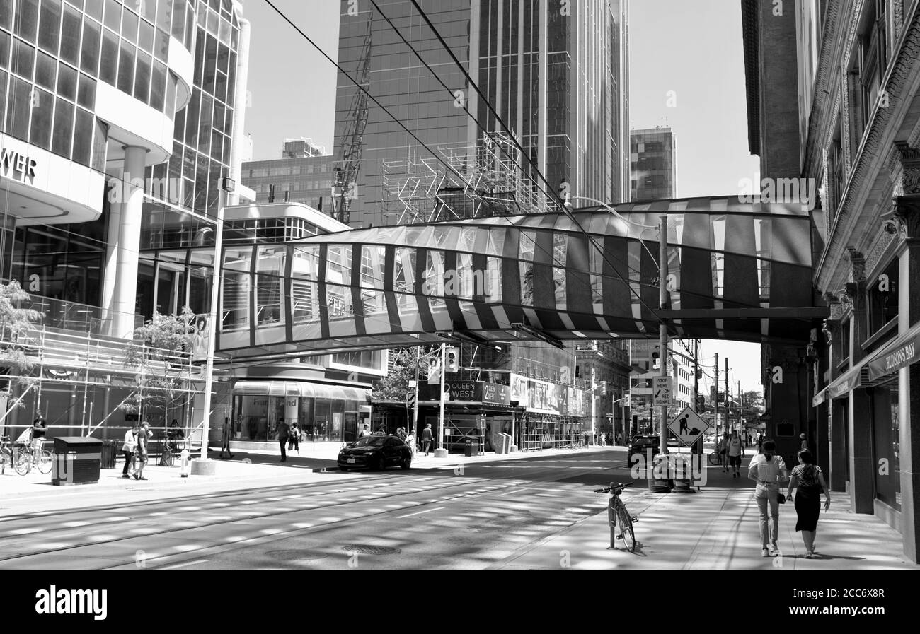 Toronto downtown centre hi-res stock photography and images - Alamy