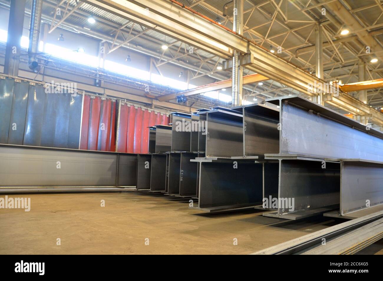 Steel column beam hi-res stock photography and images - Alamy