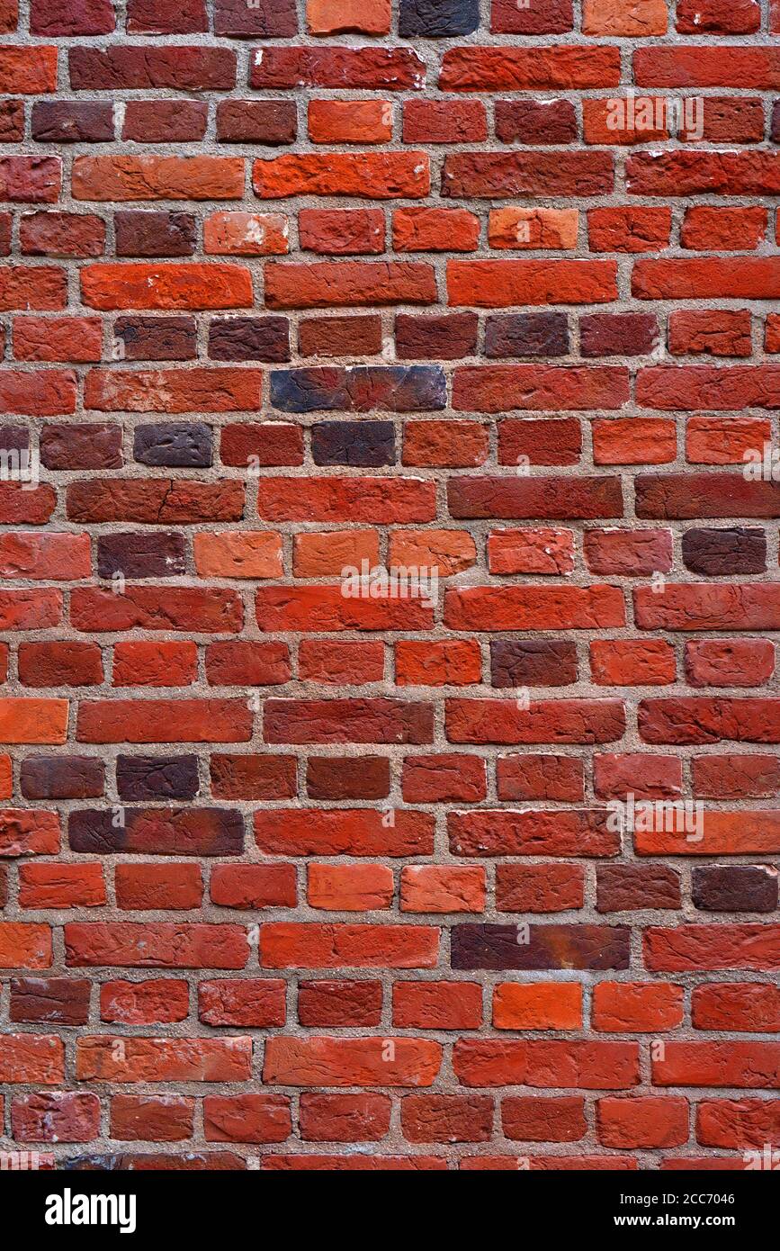 Massive red brick structure hi-res stock photography and images - Alamy