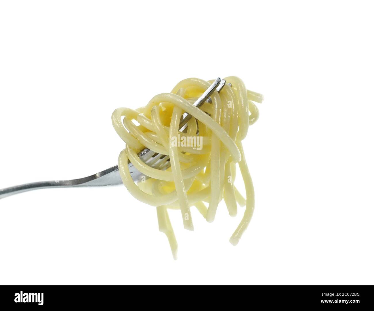 Boiled spaghetti on white background. Spaghetti - Plain Italian ...
