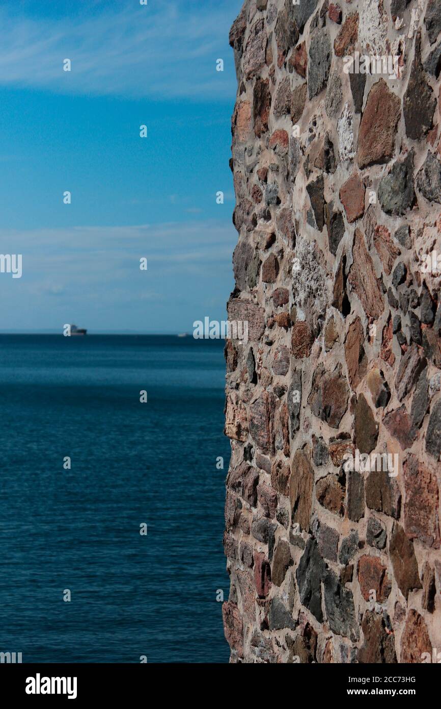 Stone ocean hi-res stock photography and images - Alamy