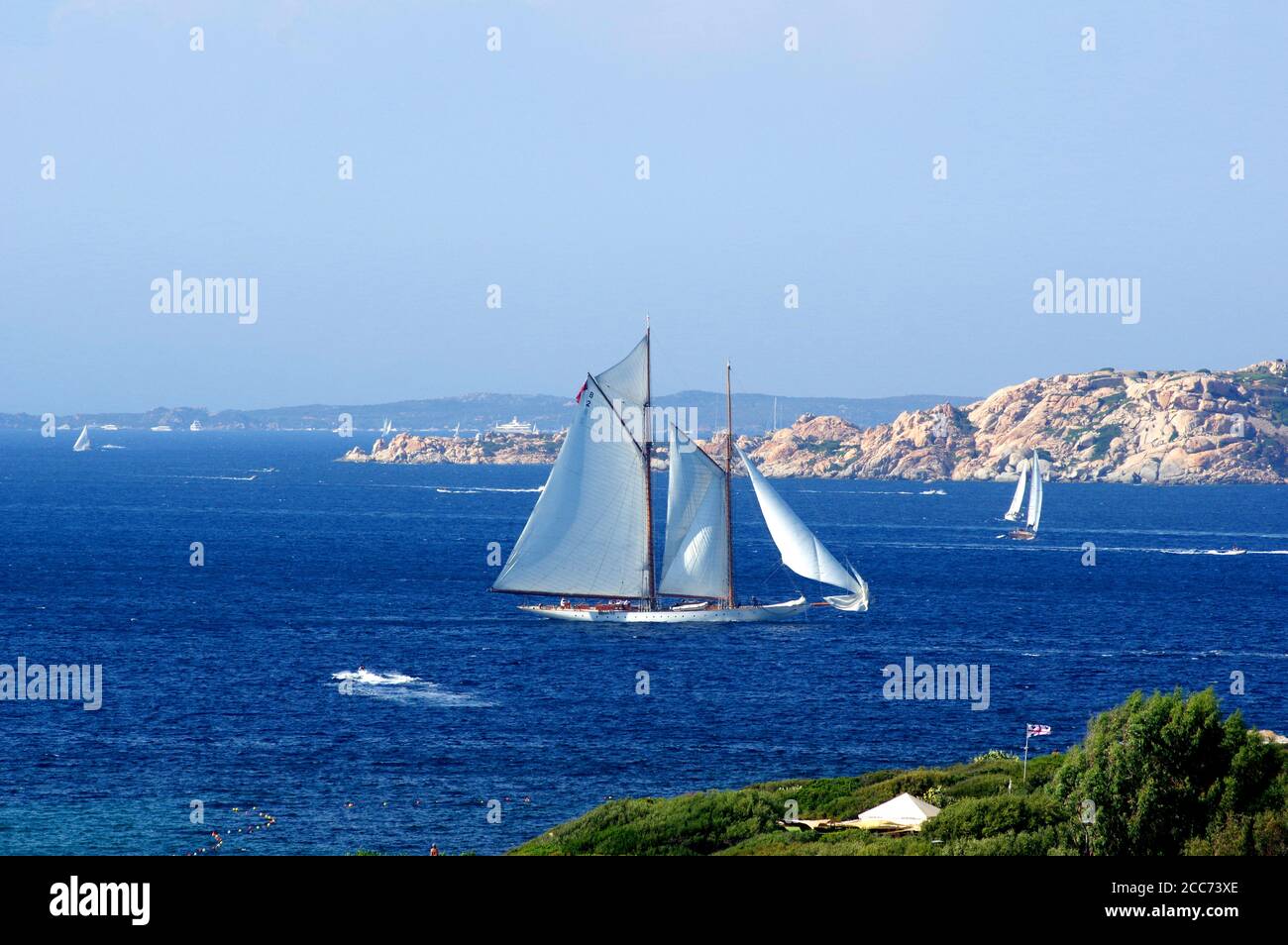 Palau boat hi-res stock photography and images - Alamy
