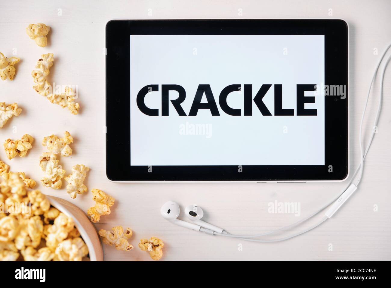 Crackle hi-res stock photography and images - Alamy