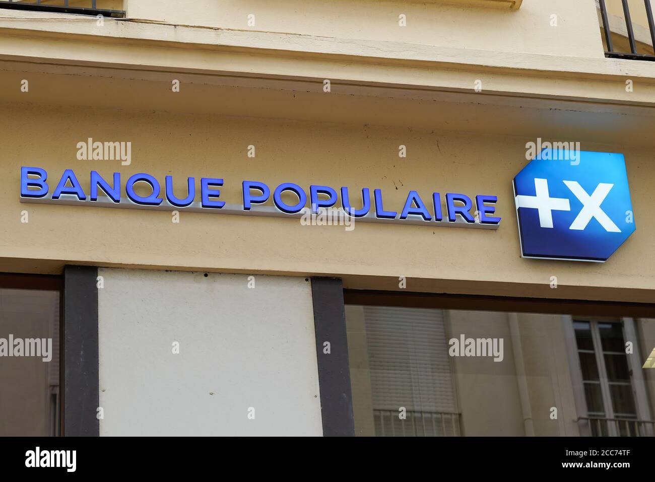 Banque populaire sign hi-res stock photography and images - Alamy