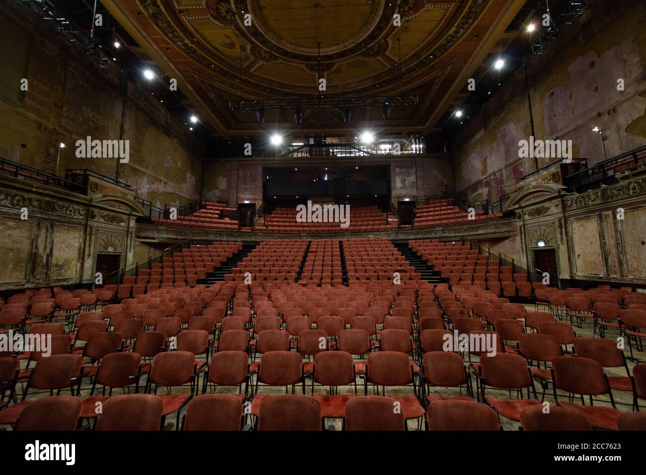 Ally pally concert hi-res stock photography and images - Alamy