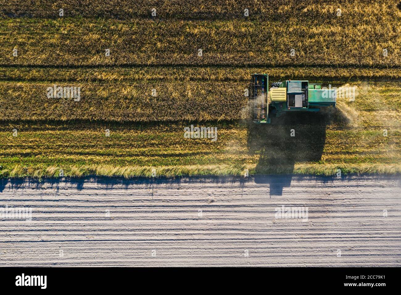 Farming machine hi-res stock photography and images - Alamy