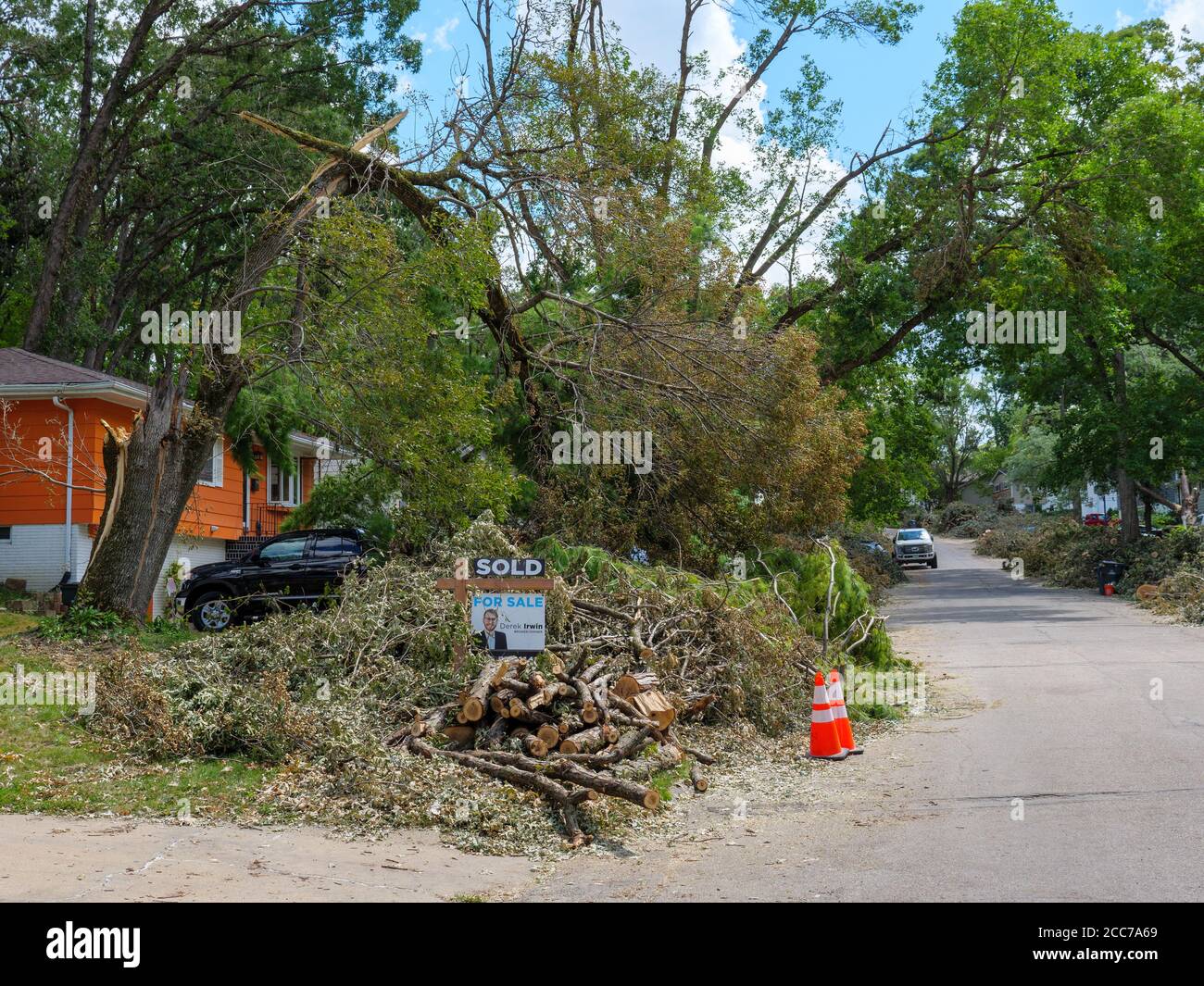 Derecho damage hi-res stock photography and images - Alamy