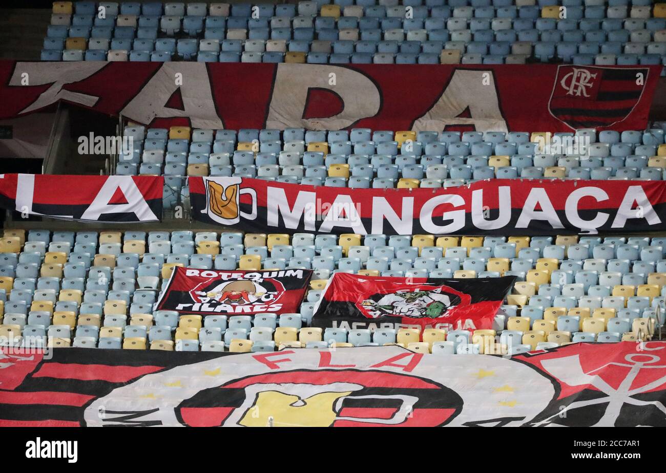 Flamengo flags hi-res stock photography and images - Alamy