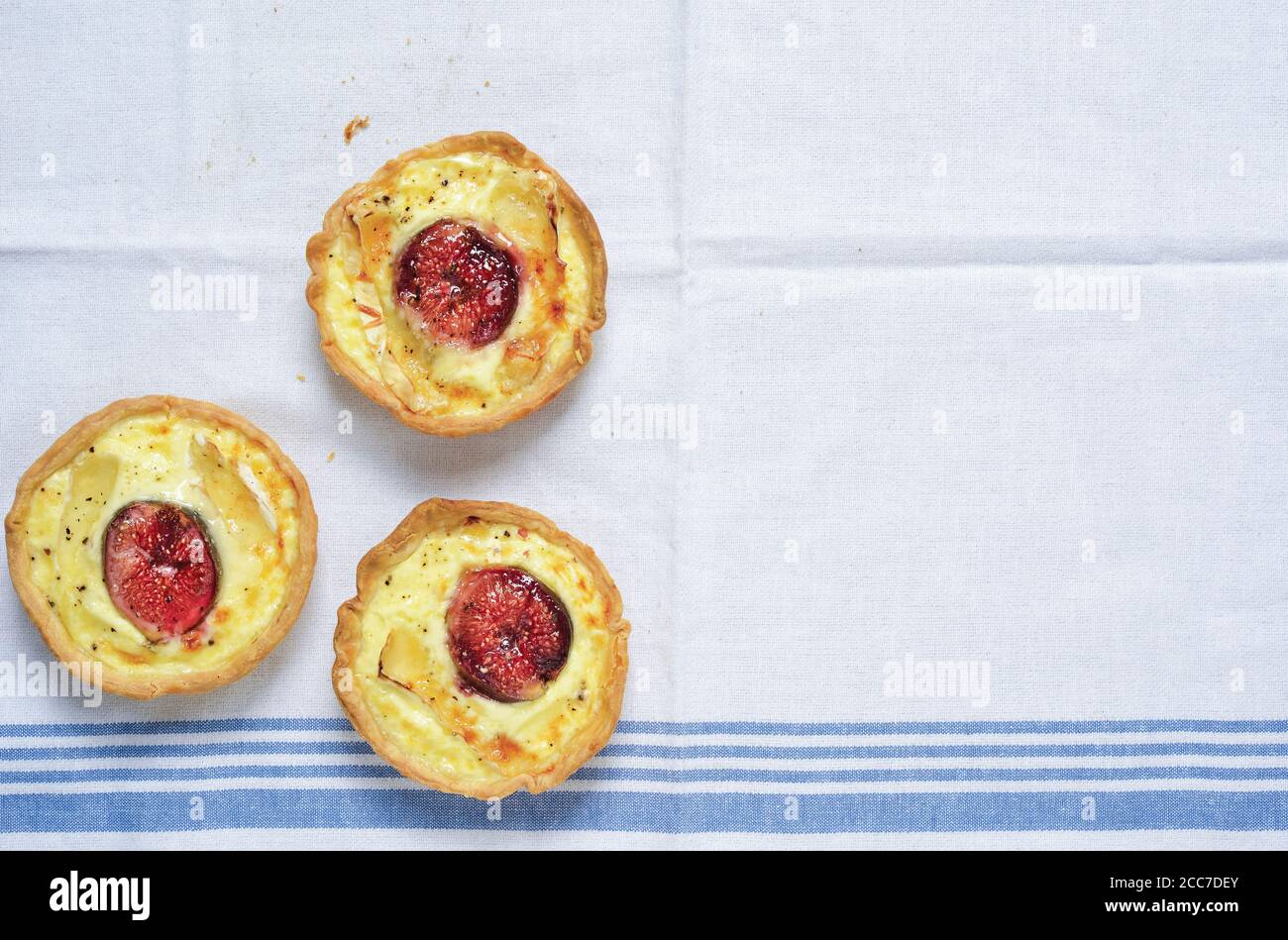 Fig and brie tart Stock Photo - Alamy
