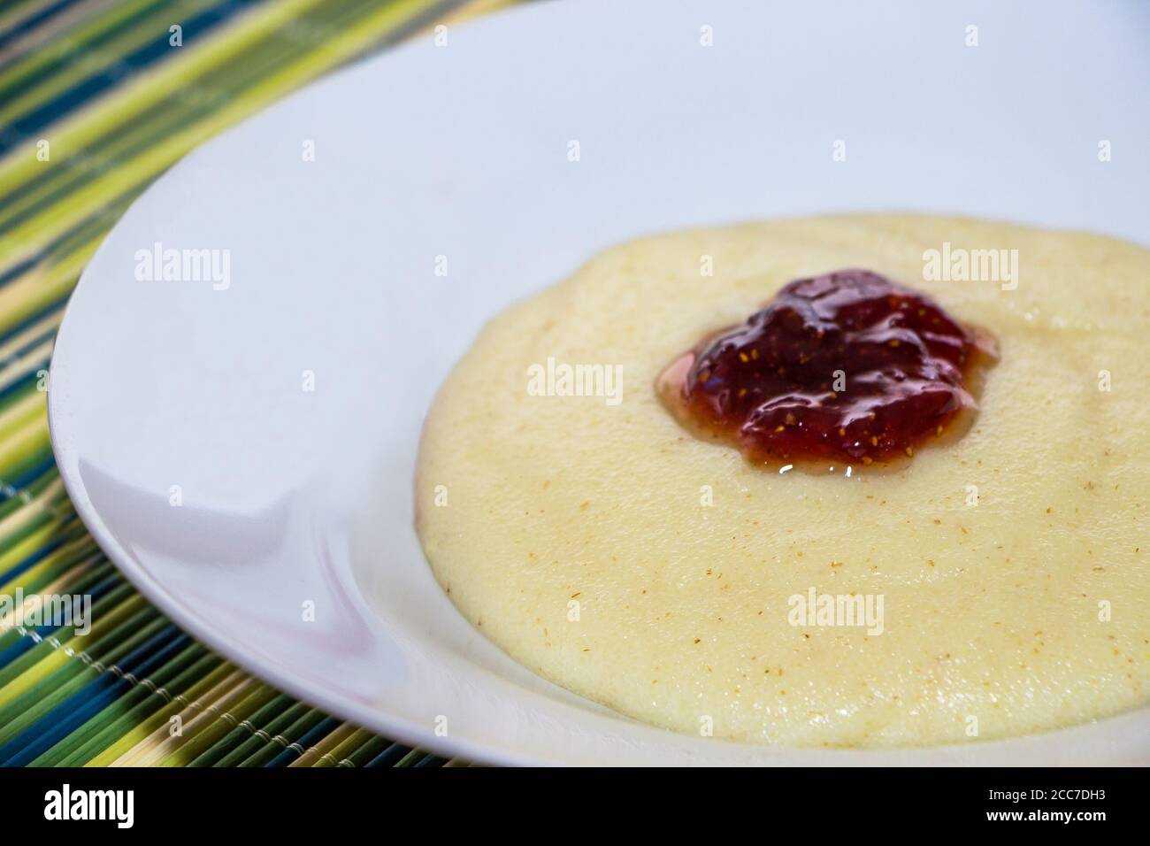 Semolina pudding jam hi-res stock photography and images - Alamy