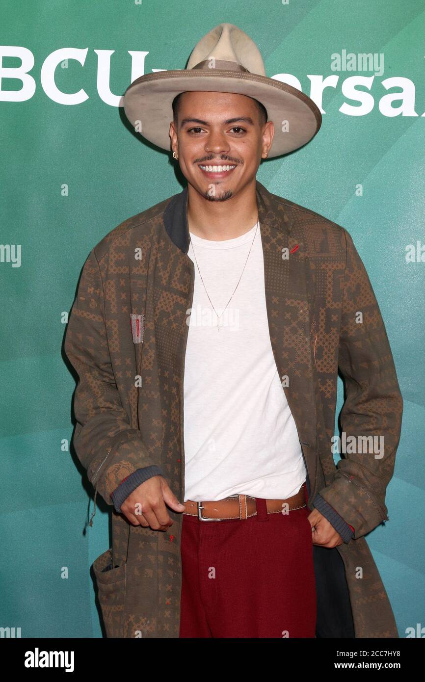 LOS ANGELES - MAY 2: Evan Ross at the NBCUniversal Summer Press Day at ...