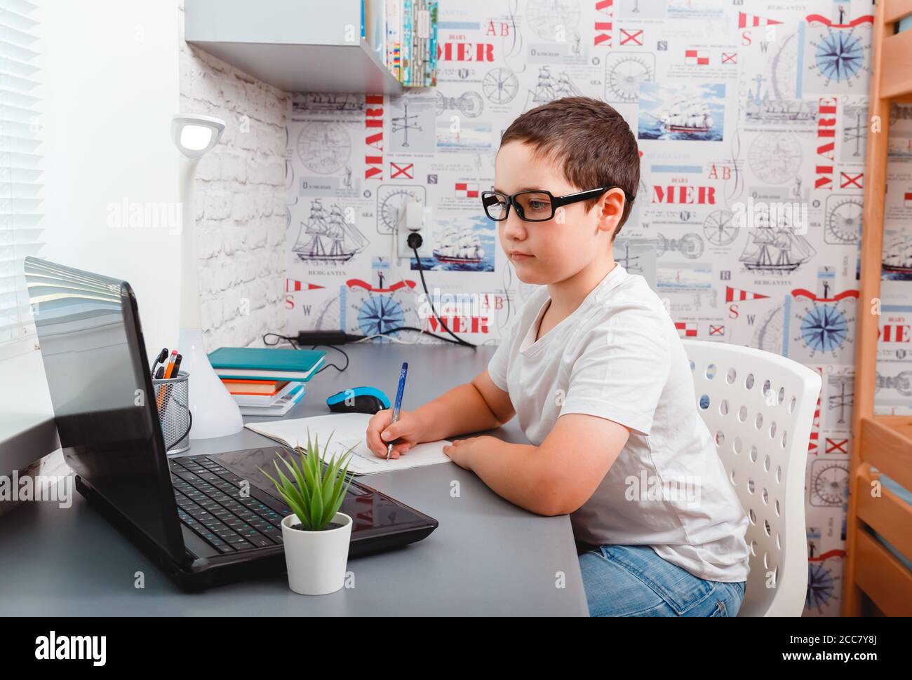 Boy with desktop computer hi-res stock photography and images - Alamy