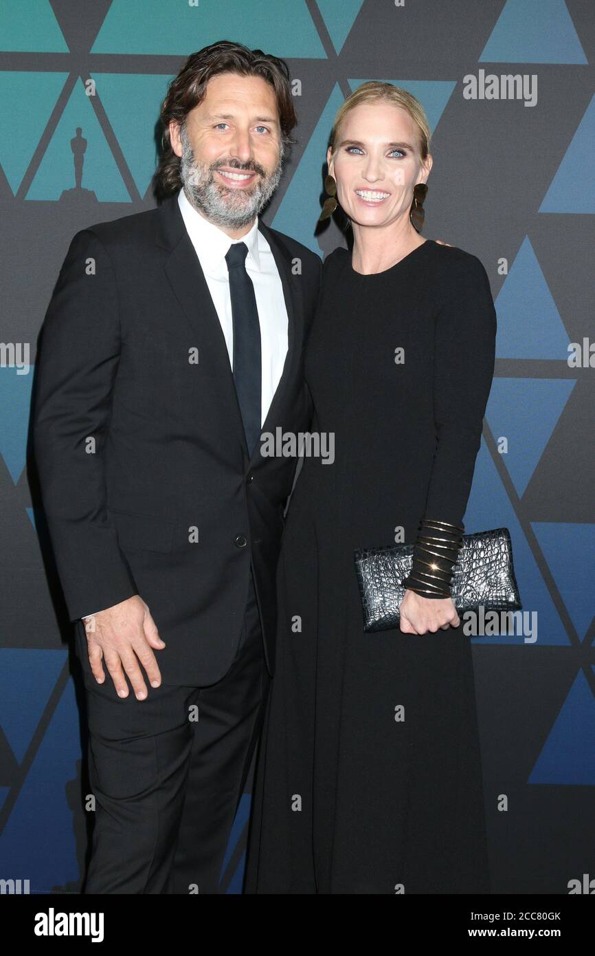 LOS ANGELES - NOV 18: Jeremy Clifford, Jennifer Fox at the 10th Annual ...