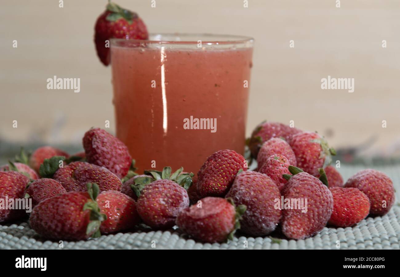 Fragaria spp hi-res stock photography and images - Alamy