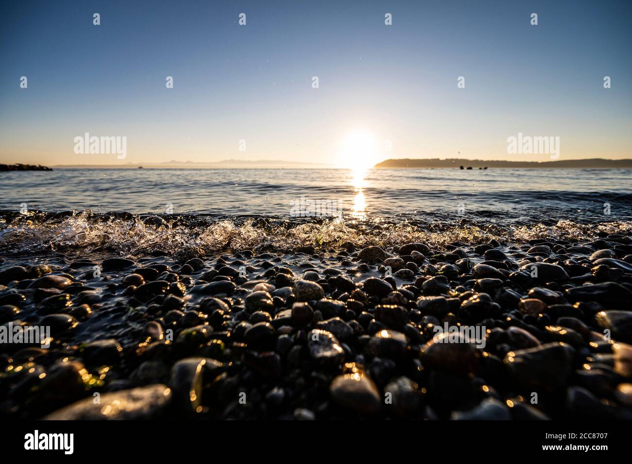Shoreline photography hi-res stock photography and images - Alamy