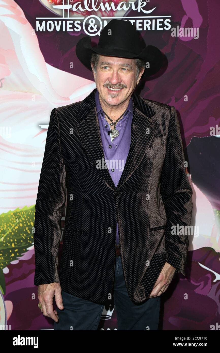 LOS ANGELES - JAN 13: Kix Brooks at the Hallmark Channel and Hallmark ...