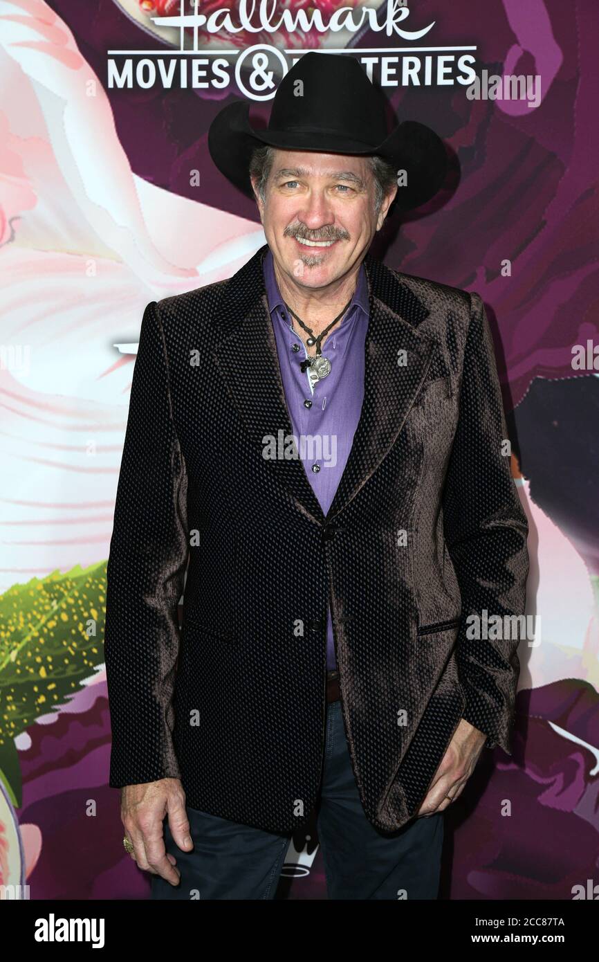 LOS ANGELES - JAN 13: Kix Brooks at the Hallmark Channel and Hallmark ...
