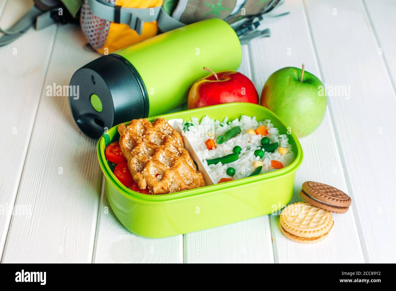 Box biscuits front hi-res stock photography and images - Alamy