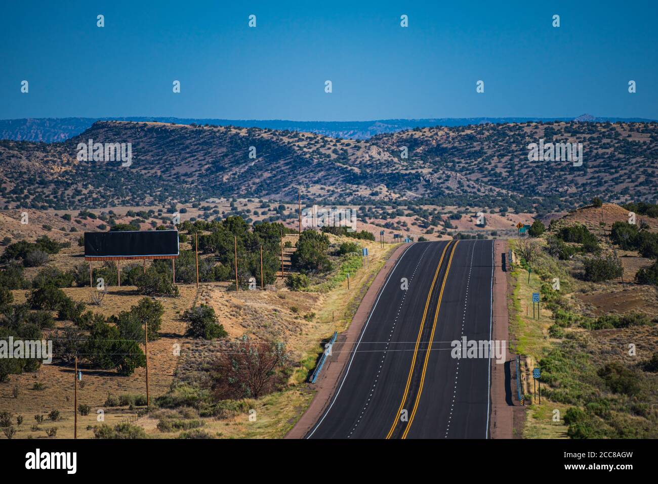 Texas highway road straight hi-res stock photography and images - Alamy