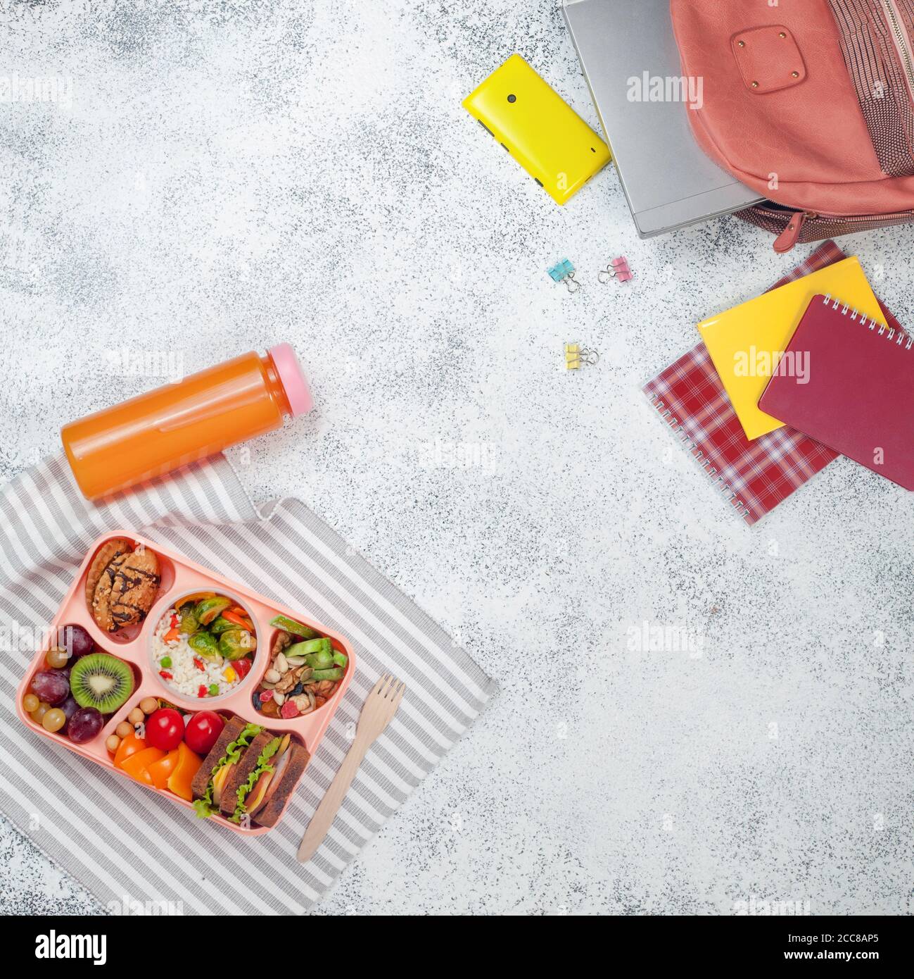 Open lunch box with sandwiches on office table with copy space Stock ...