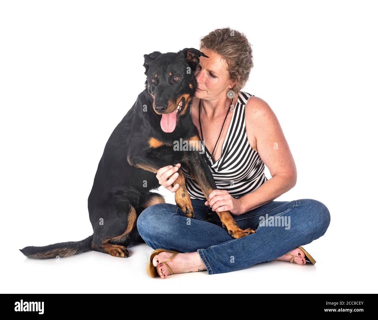 Tan woman in white Cut Out Stock Images & Pictures - Alamy