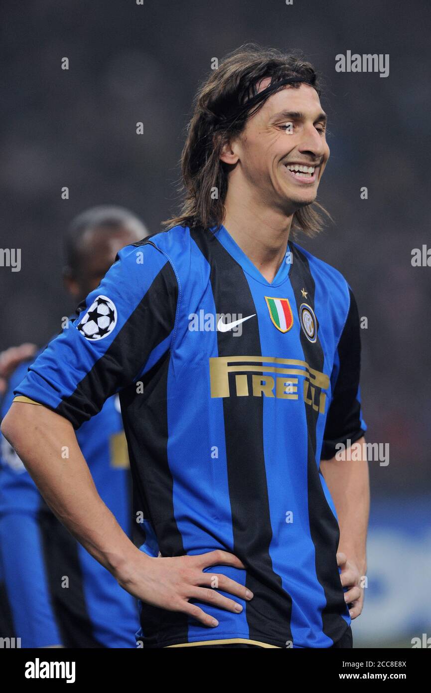 Ibrahimovic 2008 hi-res stock photography and images - Alamy
