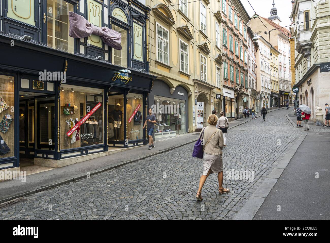 City center sightseeing hi-res stock photography and images - Alamy