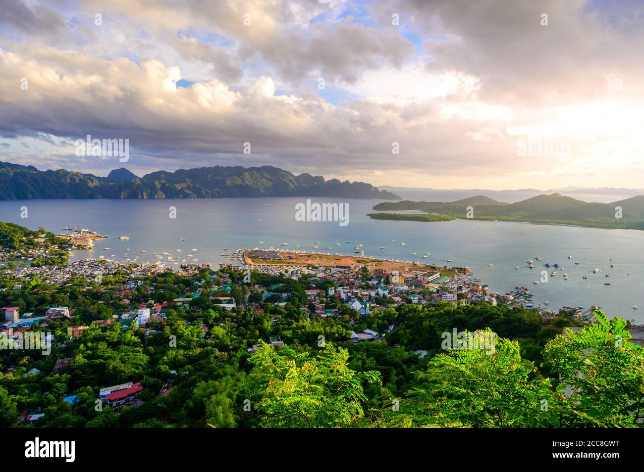 Mt tapyas hi-res stock photography and images - Alamy