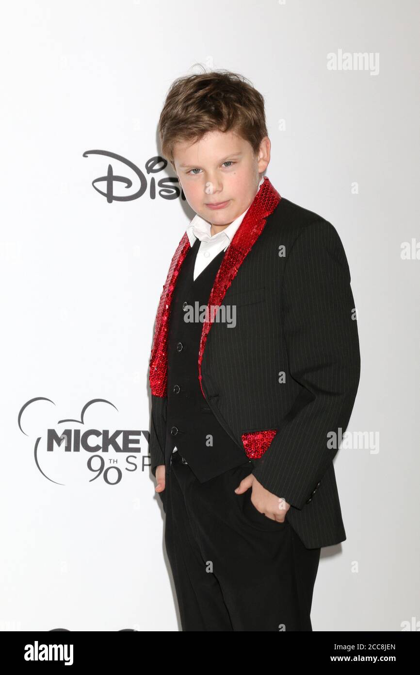 LOS ANGELES - OCT 6: Maxwell Simkins at the Mickey's 90th Spectacular ...