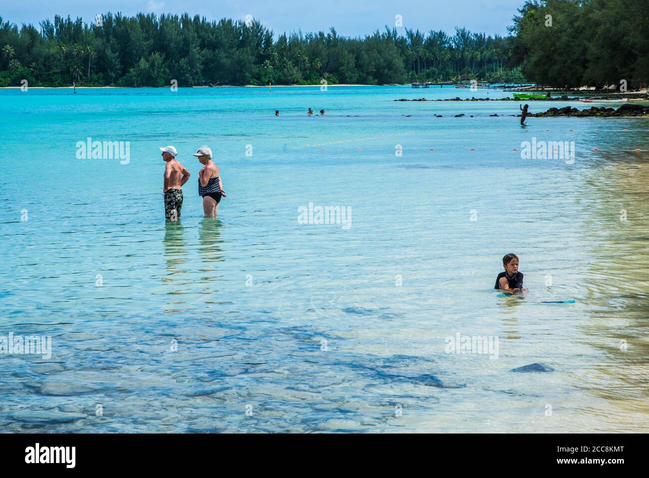 Moorea, French Polynesia: 09/03/2018: People spent their free time ...