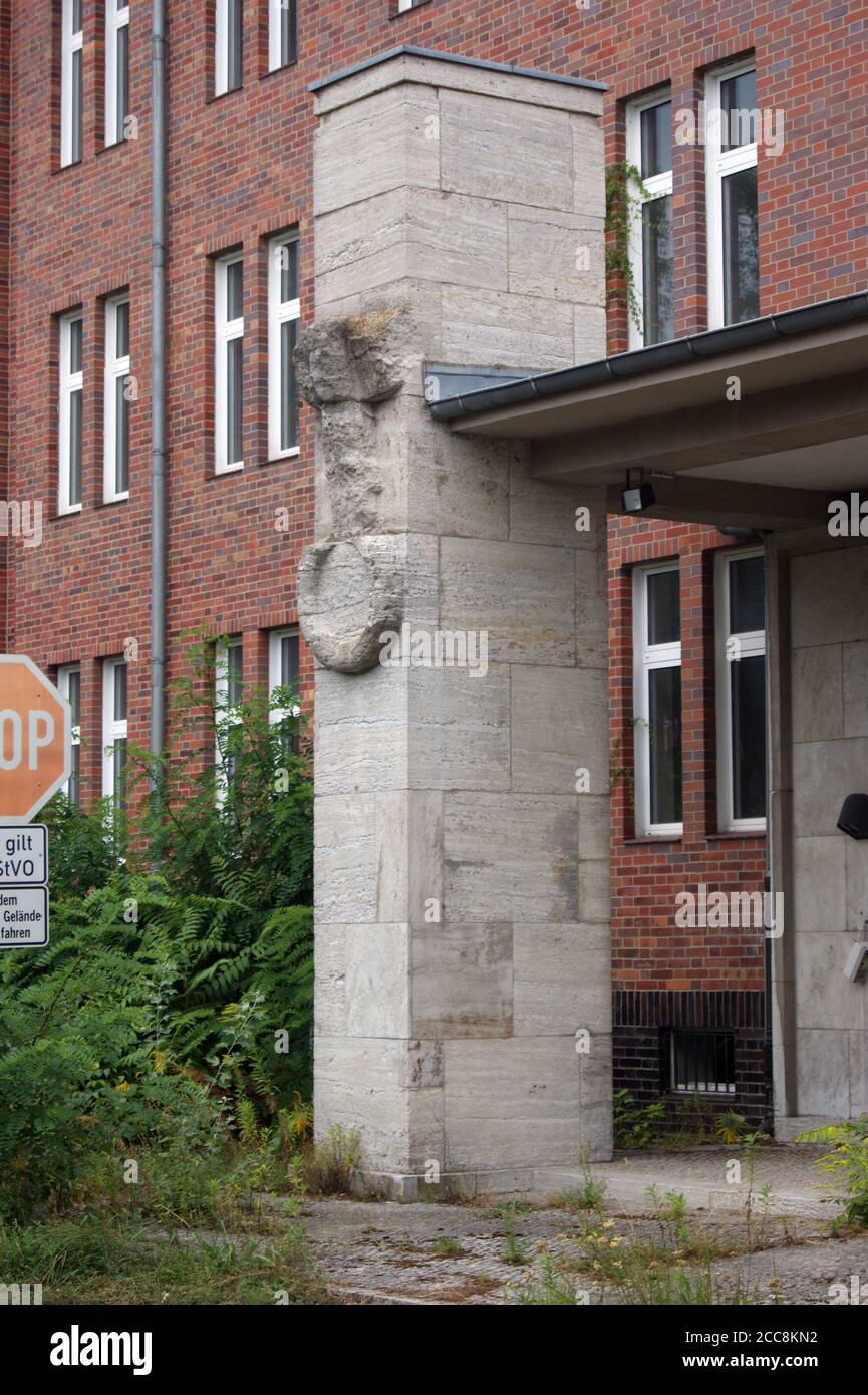 Wavell barracks hi-res stock photography and images - Alamy