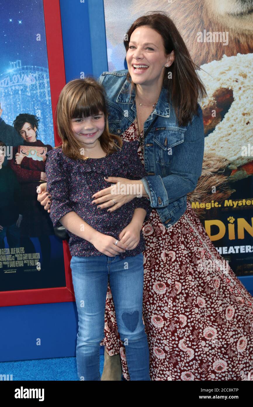 LOS ANGELES - JAN 6: Meredith Salenger, Alice Rigney Oswalt at the ...